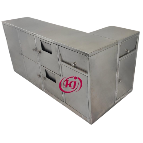 SS Cross Over Bench L Shape With Post Box Type Dustbin Manufacturers In